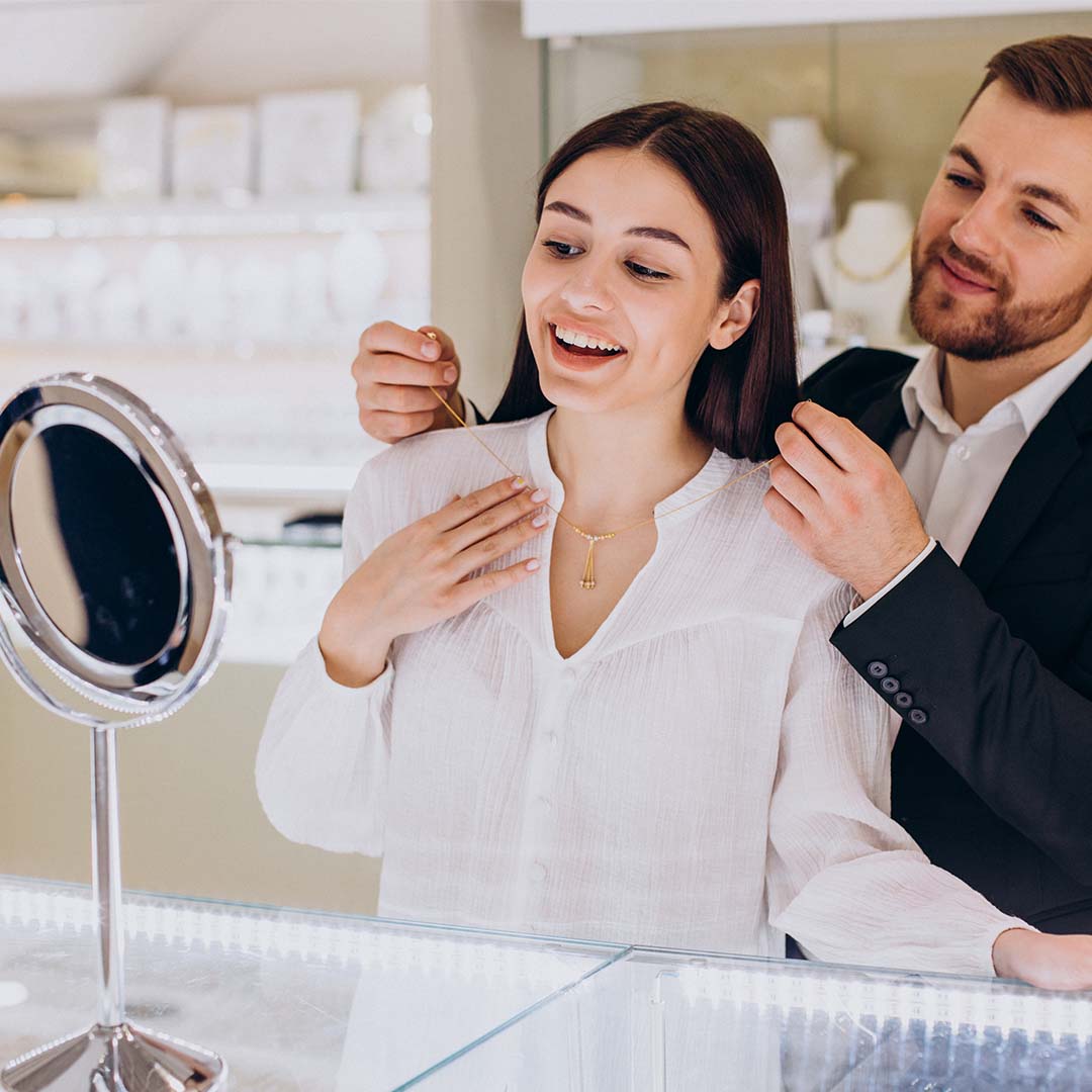 Best Office-Wear Jewelry for a Chic Work Look – Kiza Jewels